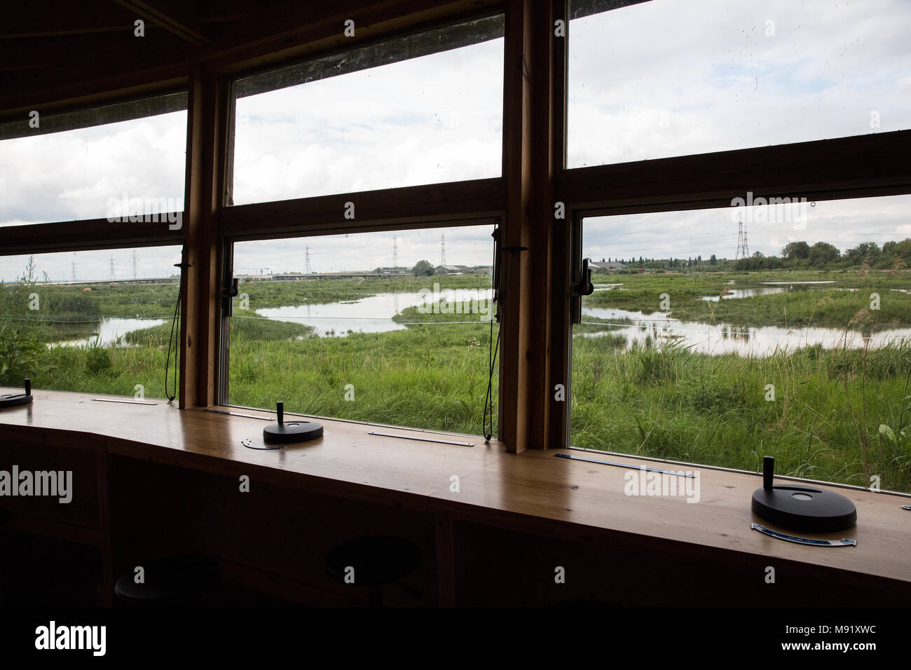 Wennington aveley and rainham marshes hi-res stock photography and ...