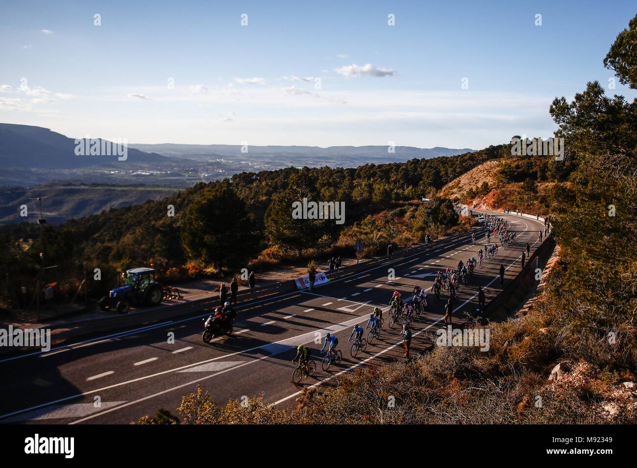 Coll de lilla hi-res stock photography and images - Alamy
