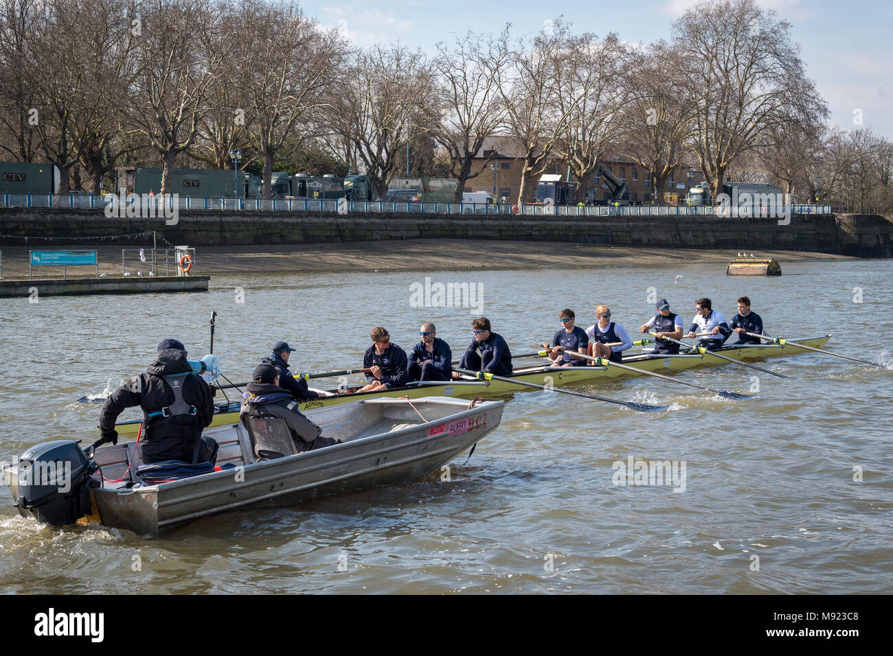 Putney, London, UK. 21 March 2018. Boat Race Practice Outing. As ...
