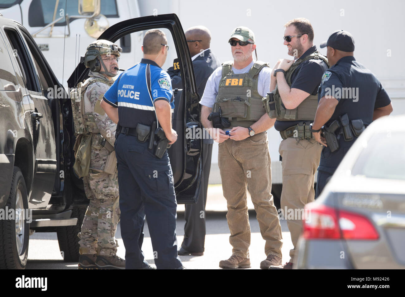Fbi swat members hi-res stock photography and images - Alamy
