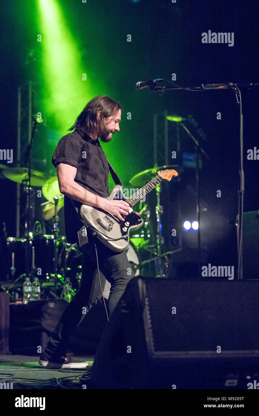 Welsh rock band hi-res stock photography and images - Alamy