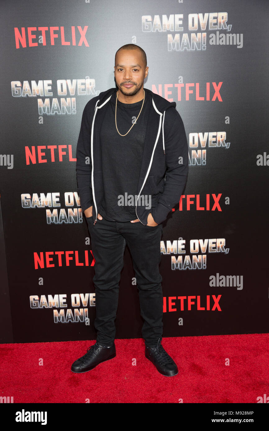 Donald faison hi-res stock photography and images - Alamy