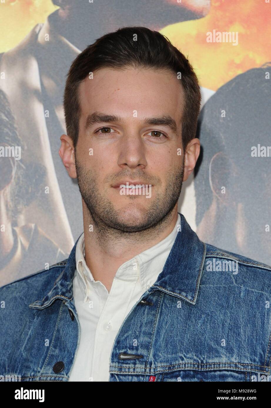 Los Angeles, CA, USA. 21st Mar, 2018. Andy Favreau at arrivals for GAME ...