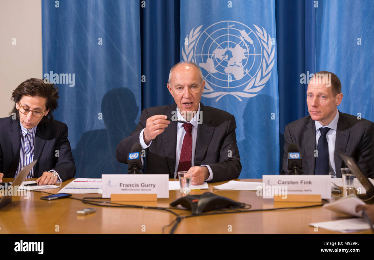 Source position hi-res stock photography and images - Alamy