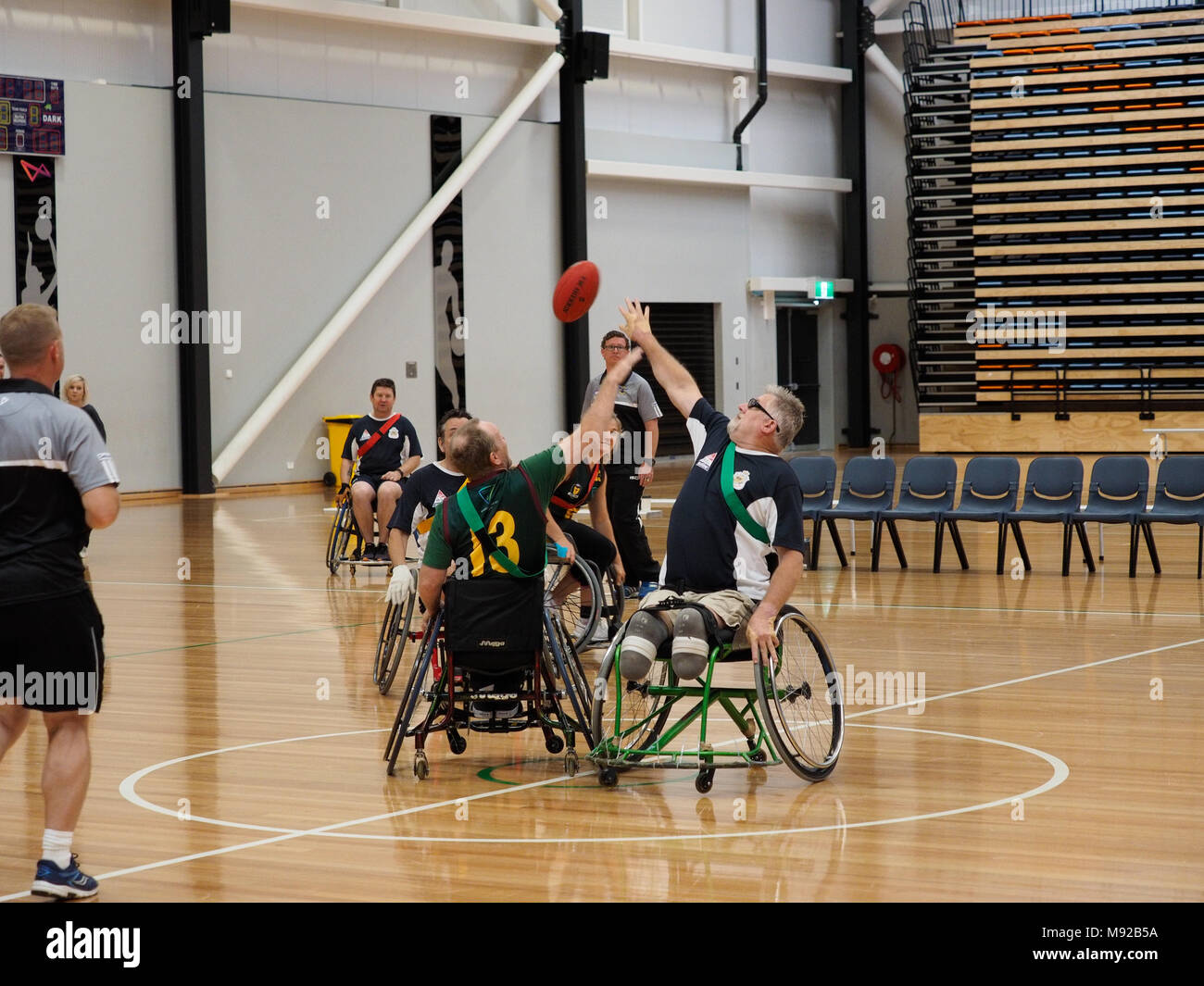 Aussie rules hi-res stock photography and images - Alamy