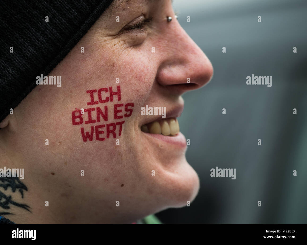Ich bin es wert hi-res stock photography and images - Alamy