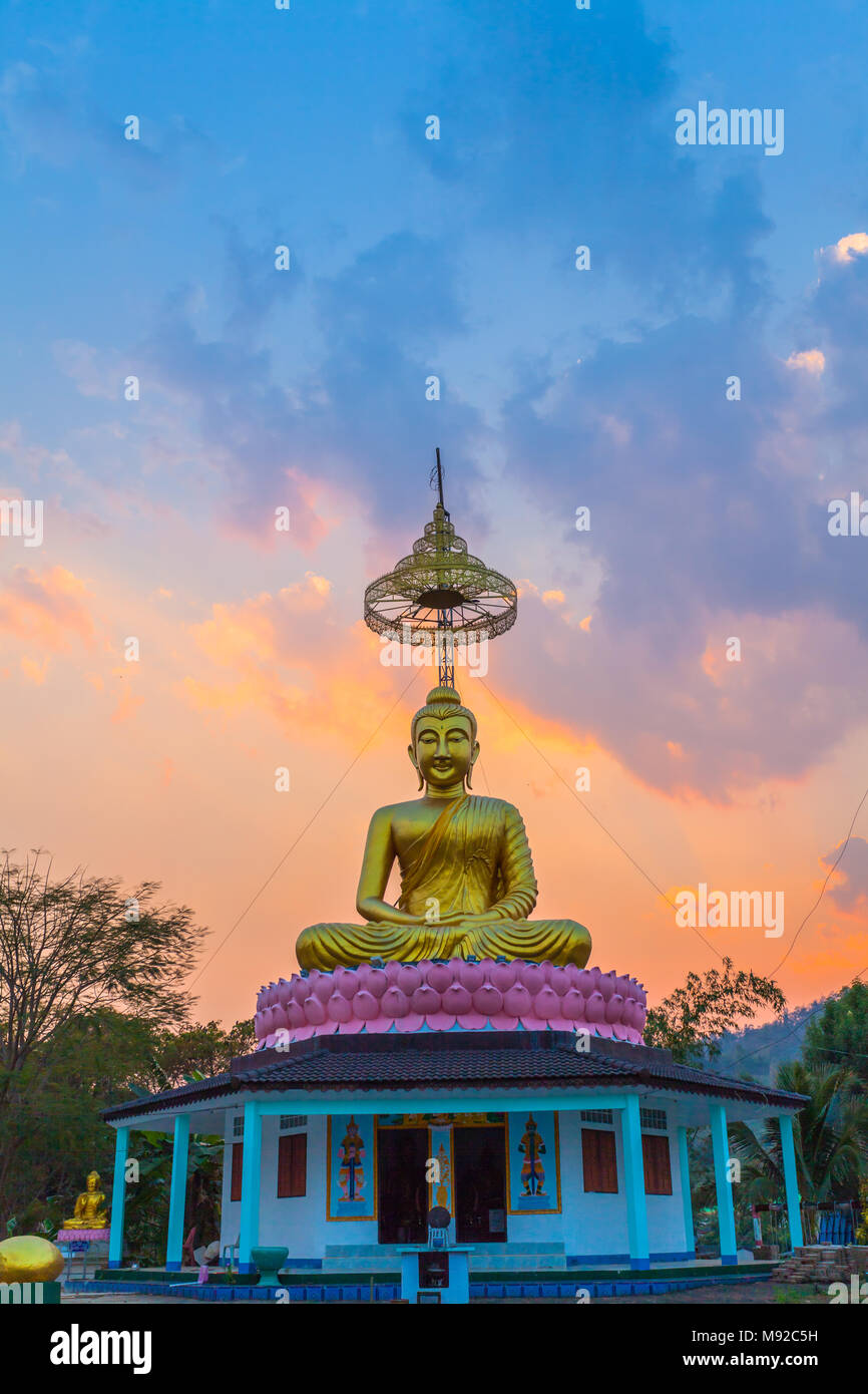 Wat pa pao hi-res stock photography and images - Alamy