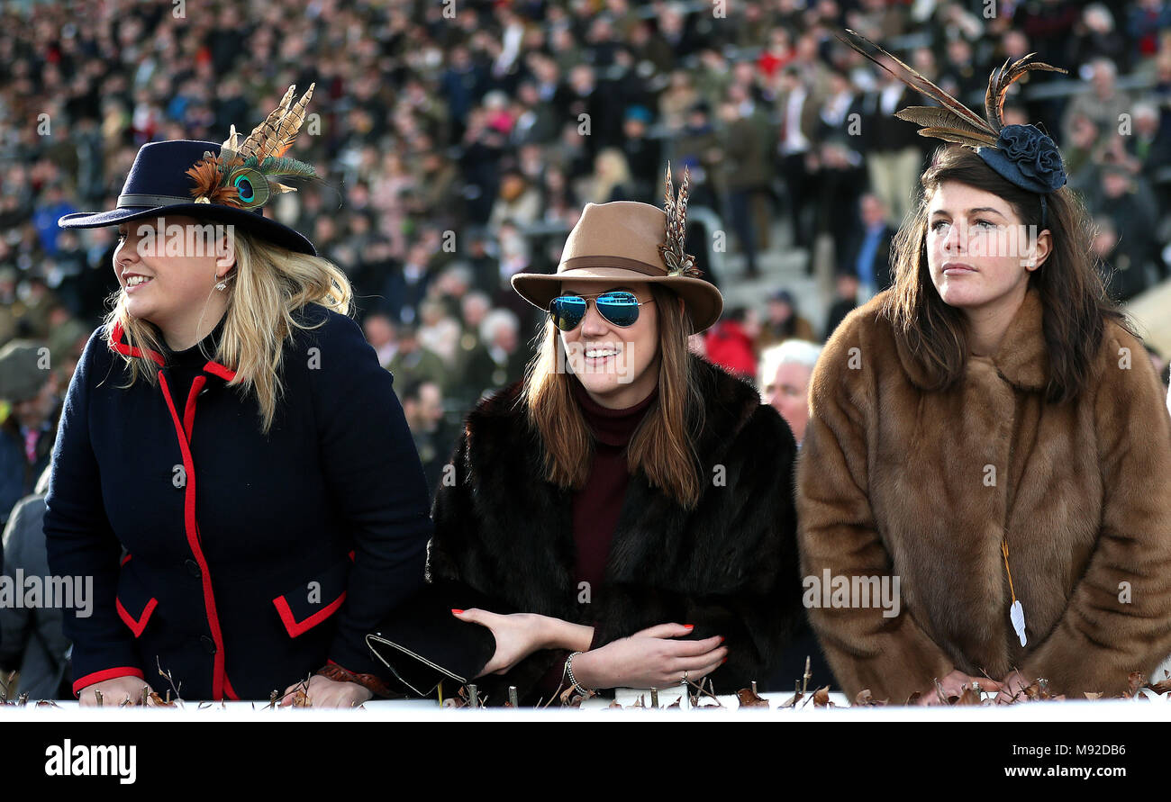 Female racegoers watch the action in the St. James's Place Foxhunter ...