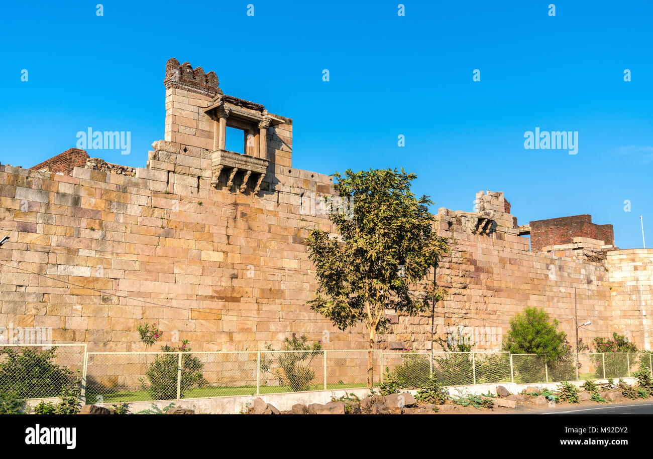 Champaner pavagadh hi-res stock photography and images - Alamy