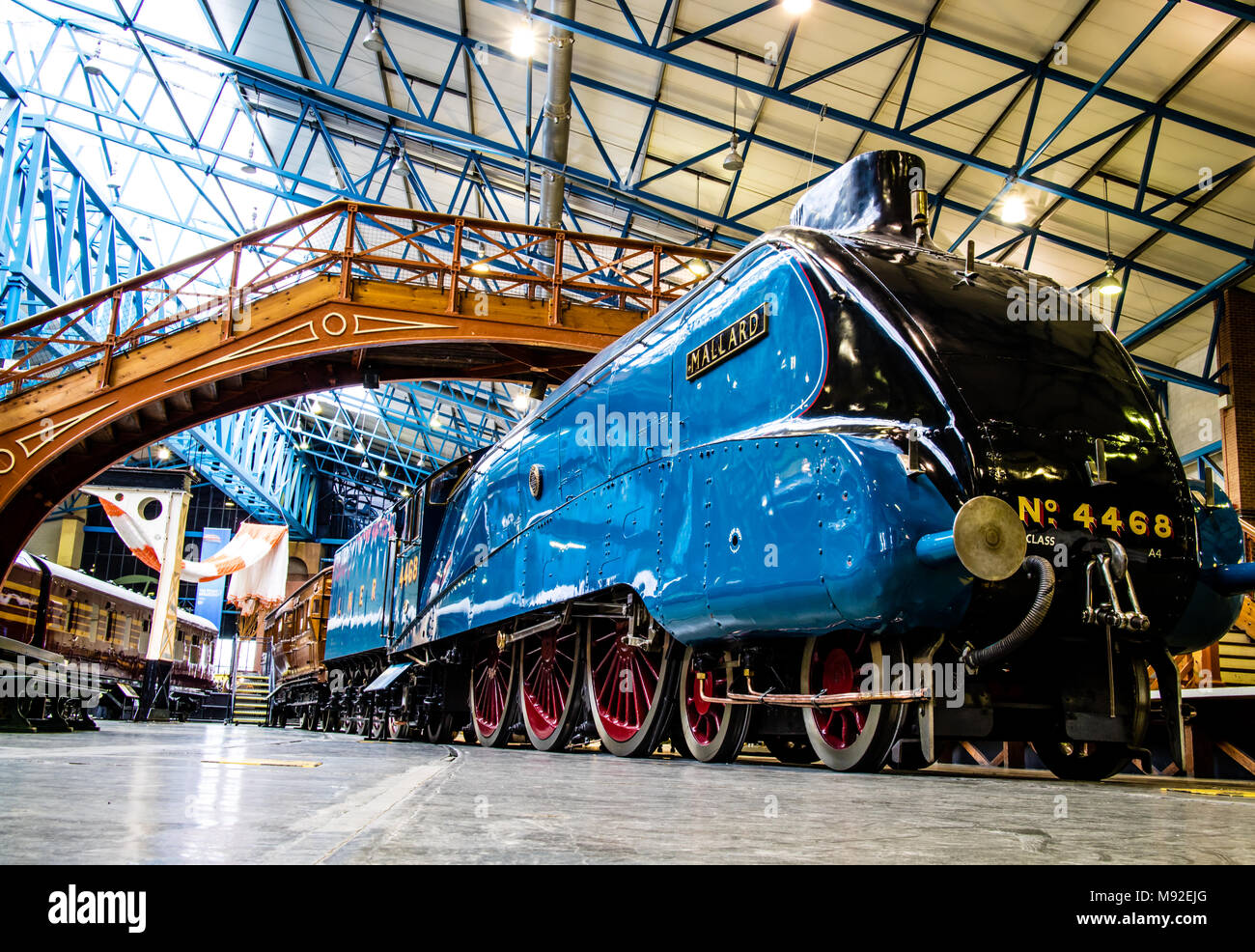 Mallard steam train hi-res stock photography and images - Alamy