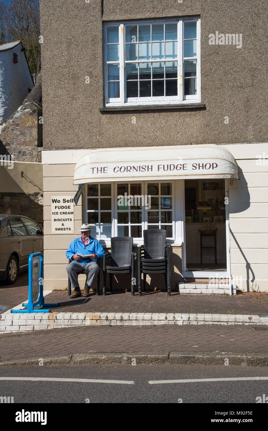 The cornish fudge shop hi-res stock photography and images - Alamy