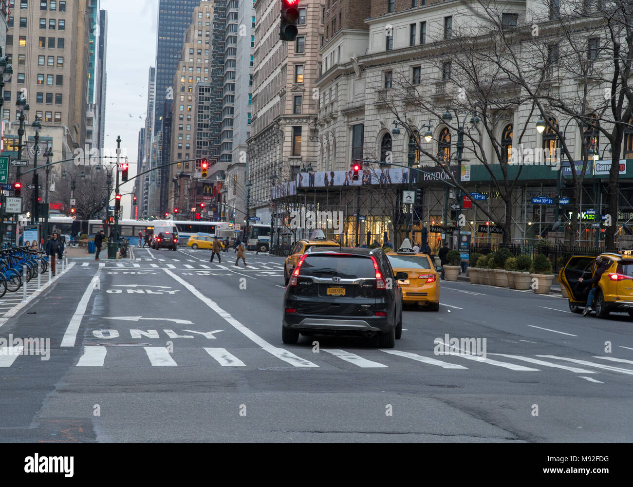 New york city traffic day light hi-res stock photography and images - Alamy