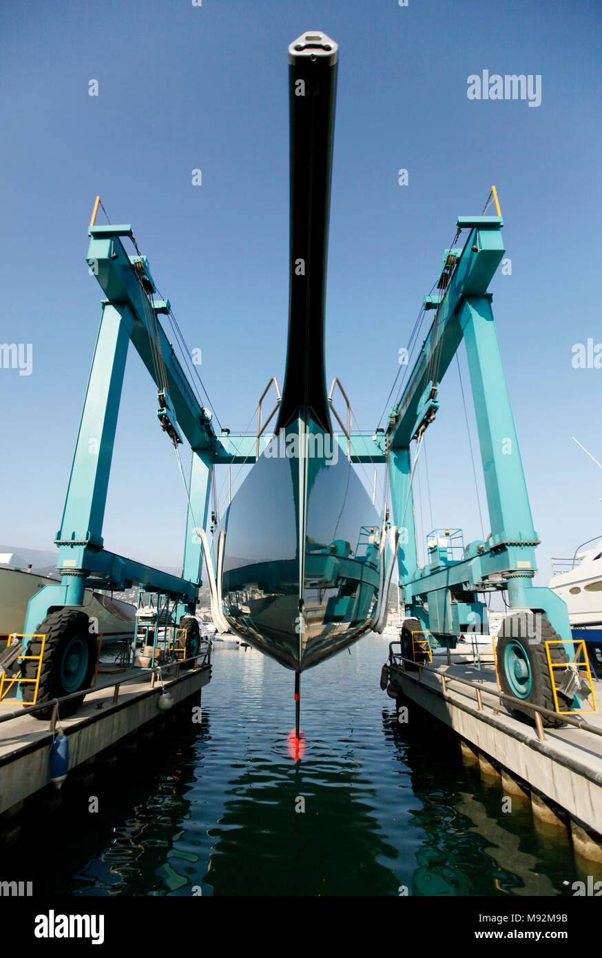 Nacira 67 designed by Axel de Beaufort. The result is a wide planning ...