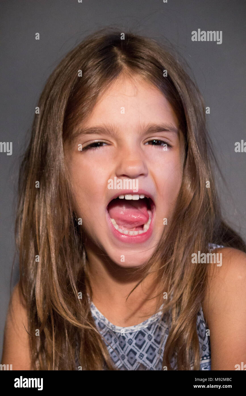 Portrait grimace sad unhappy face hi-res stock photography and images ...