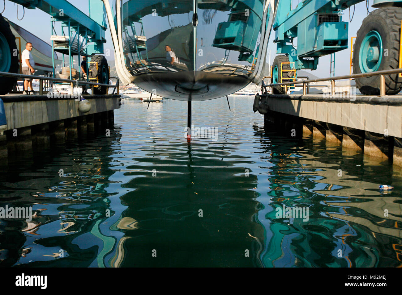 Nacira 67 designed by Axel de Beaufort. The result is a wide planning ...