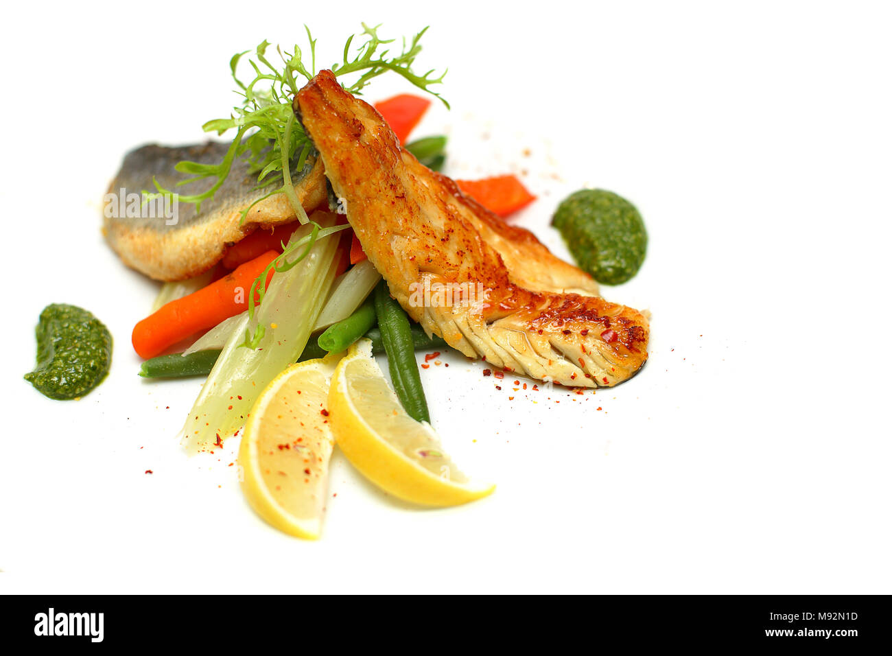 Whitefish with vegetable - healthy eating background Stock Photo - Alamy
