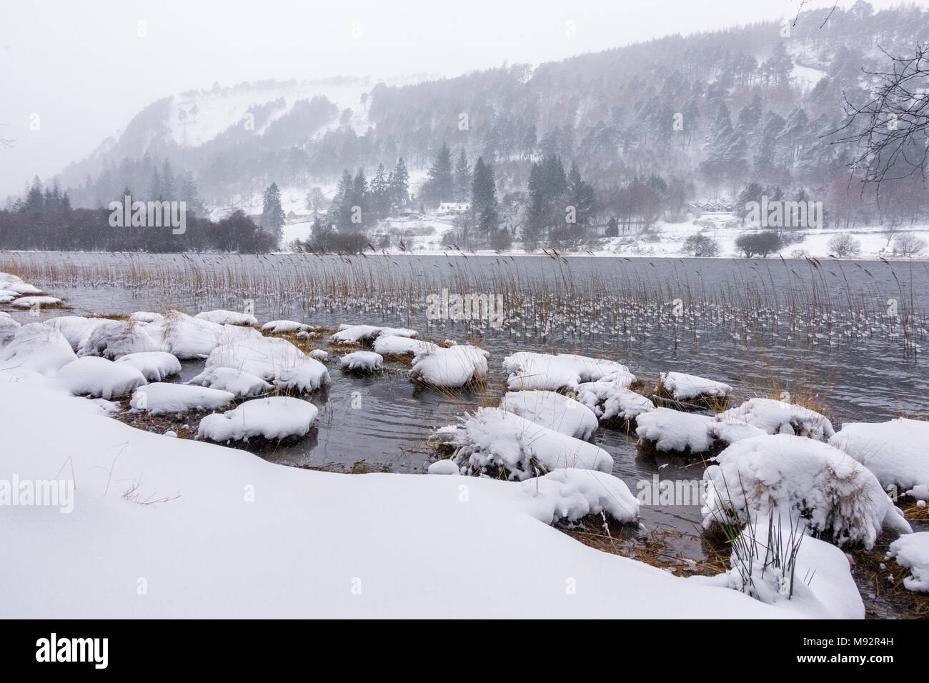 Irish snowy mountains hi-res stock photography and images - Alamy