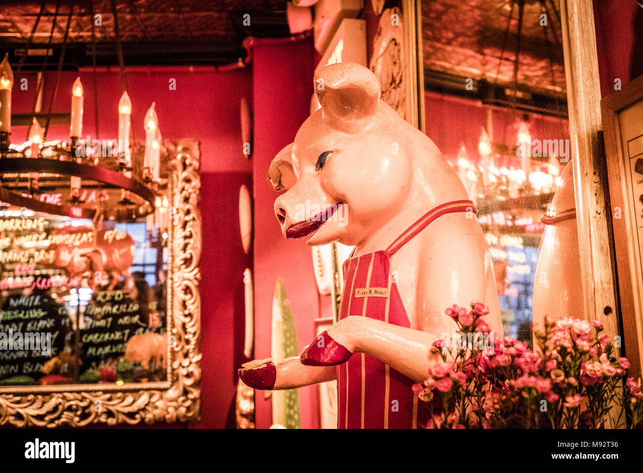The spotted pig restaurant hi-res stock photography and images - Alamy