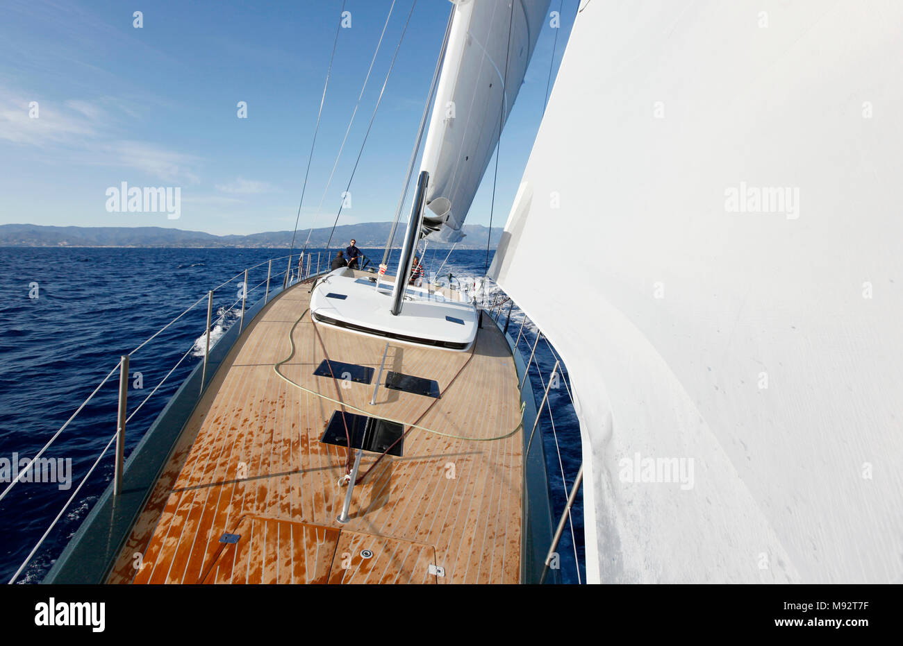 Nacira 67 designed by Axel de Beaufort. The result is a wide planning ...