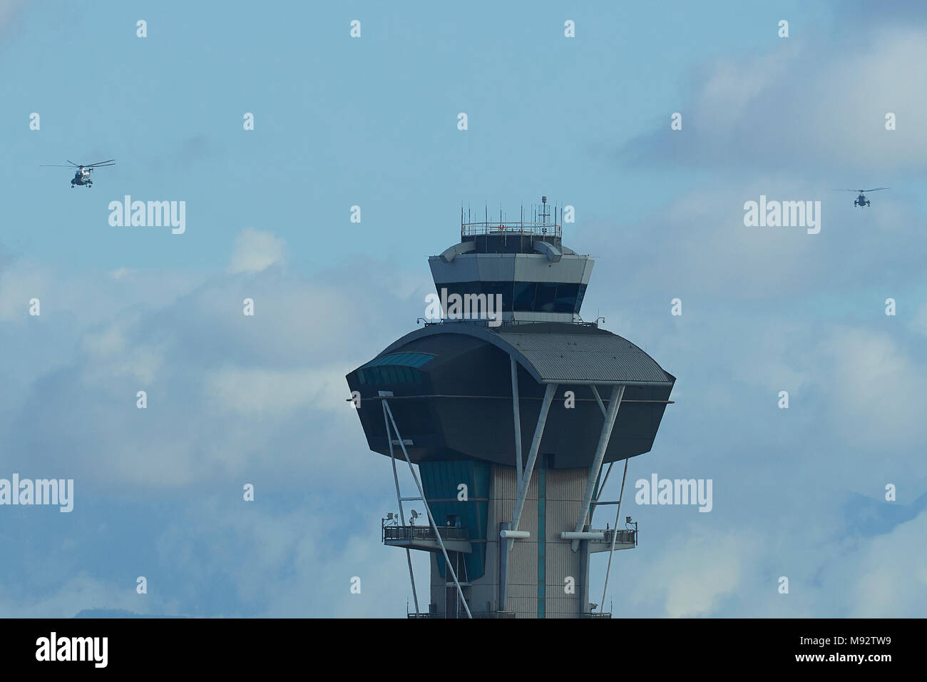 Marine one president united helicopter hi-res stock photography and ...