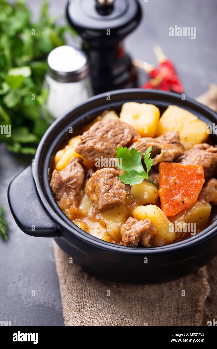 Beef stew with potato and carrot Stock Photo - Alamy