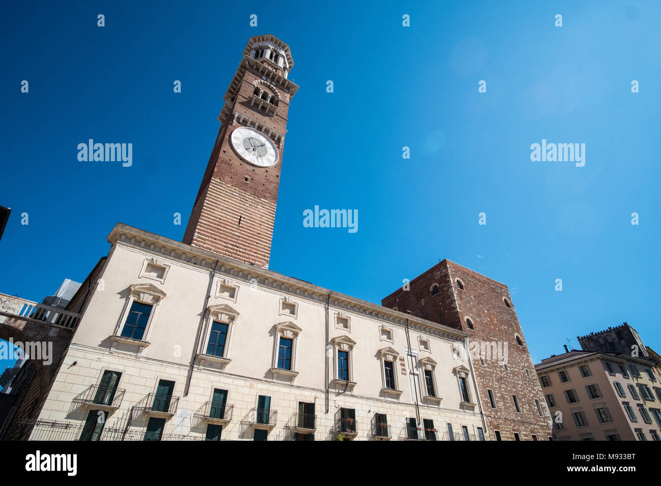 Torre dei Lamberti, the clock tower in Piazza delle Erbe. Verona, Italy ...