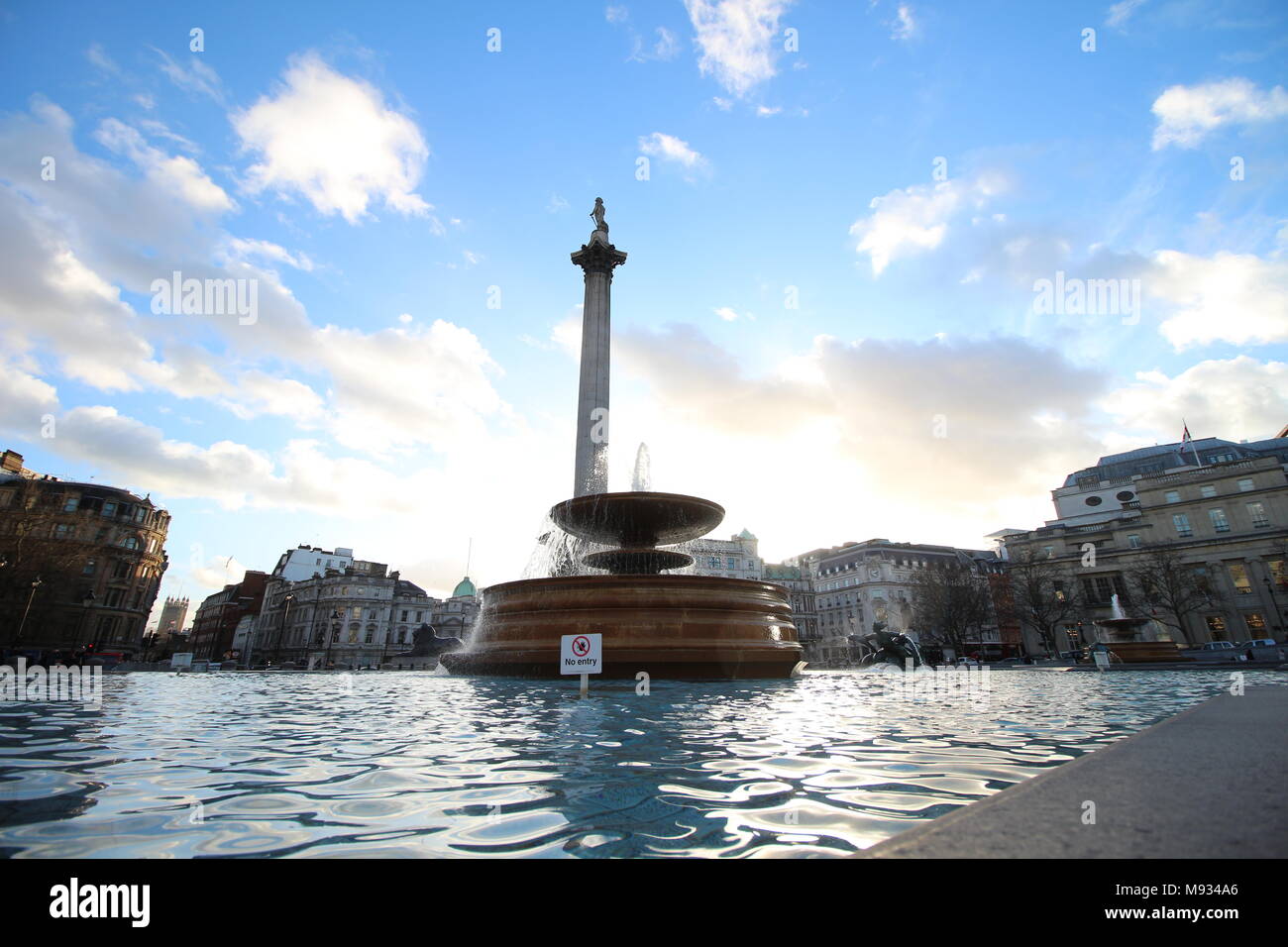A fountain in Trafalgar square, London, England Stock Photo - Alamy