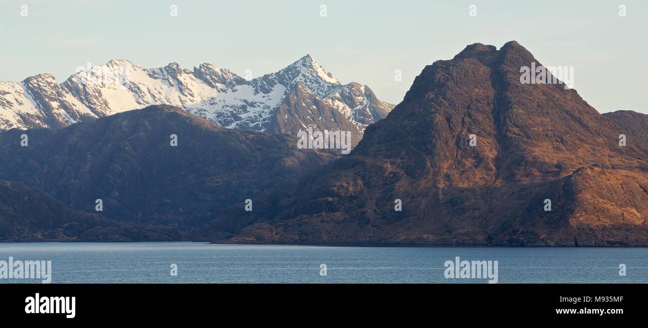Cuillin ridge hi-res stock photography and images - Alamy