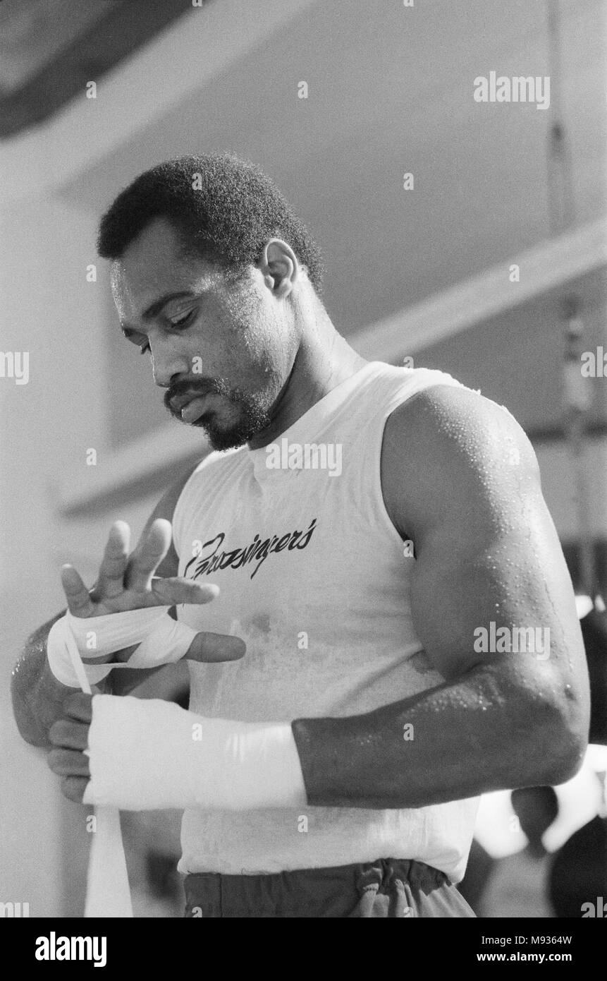 Ken Norton training at the Solar Gym ahead of his third title fight ...