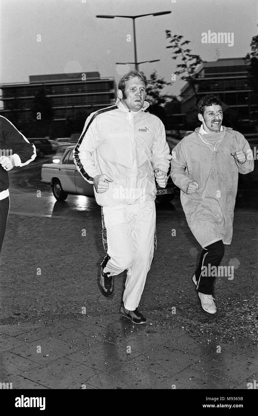 Richard Dunn Is an English former heavyweight boxer, who fought ...