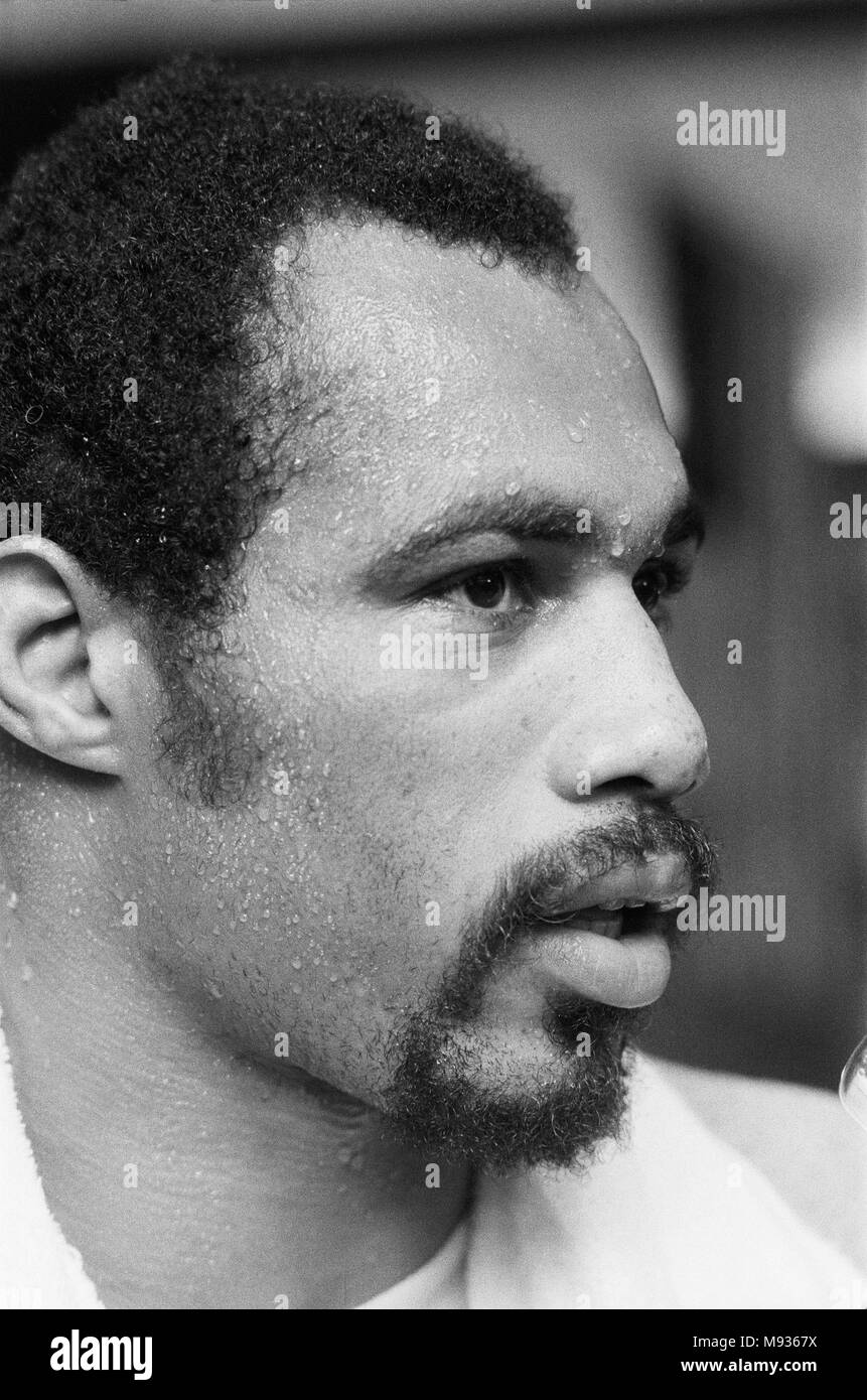 Ken Norton training at the Solar Gym ahead of his third title fight ...