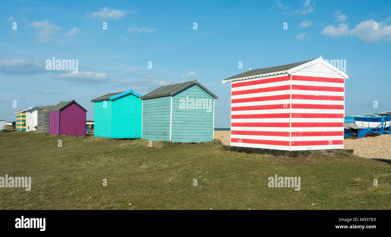 English traditional beach huts hi-res stock photography and images - Alamy