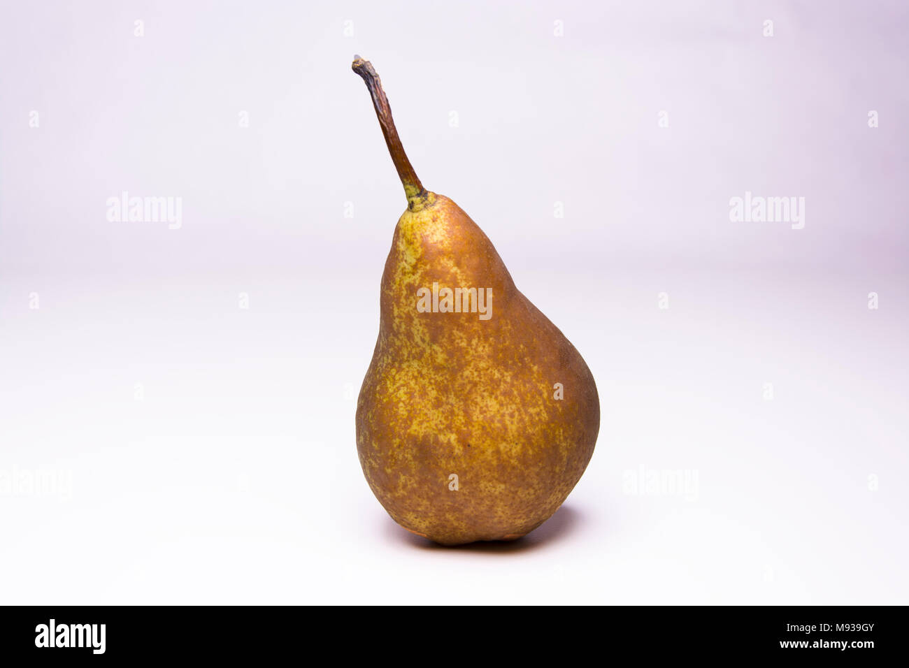Golden pears hi-res stock photography and images - Alamy