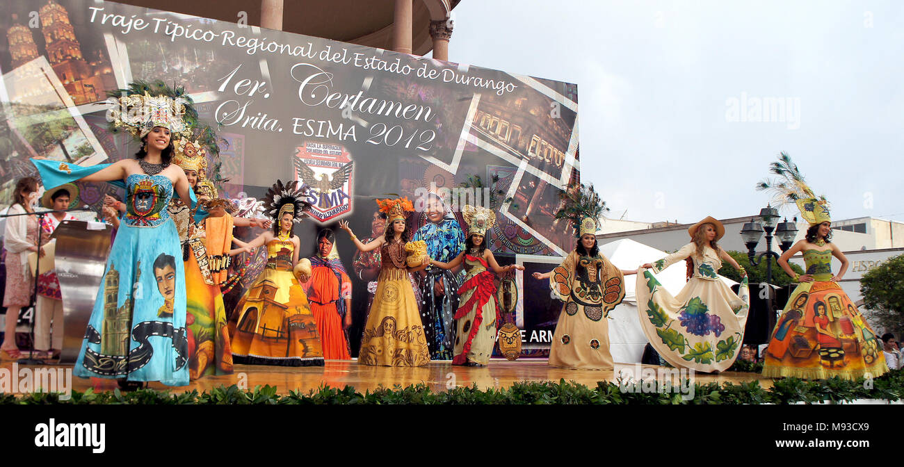 Primer certamen señorita ESIMA, Trage tipico regional del estado de ...