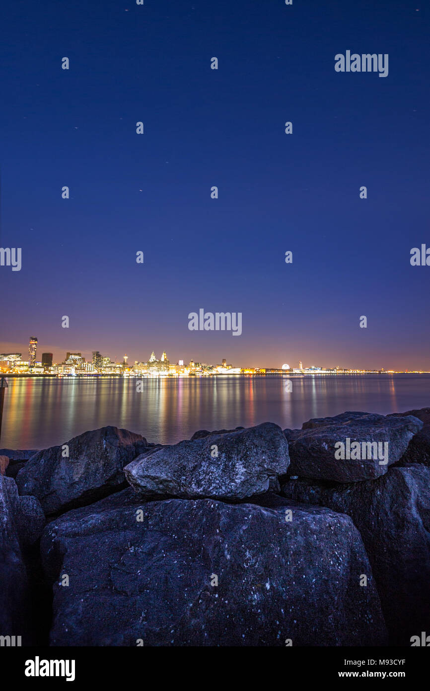 Liverpool skyline ferry hi-res stock photography and images - Alamy