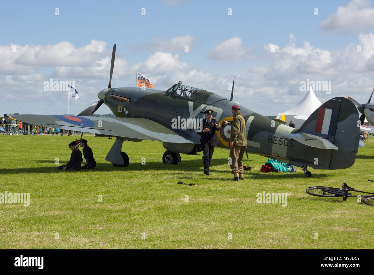 Hawker hurricane cockpit hi-res stock photography and images - Alamy