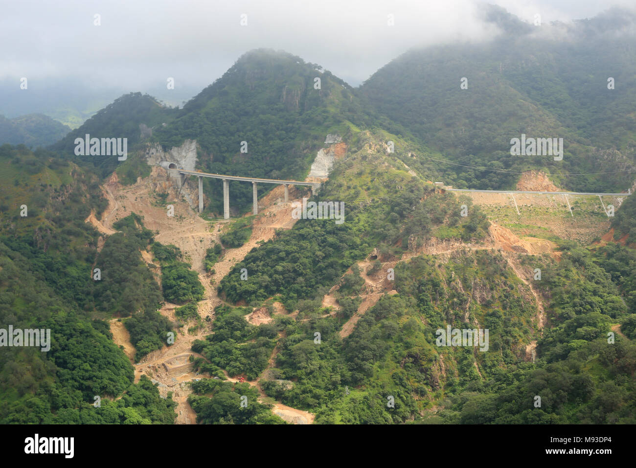 COSOMATE PUEBLO NUEVO, DURANGO, 17OCTUBRE2013.- El Jefe del Ejecutivo ...