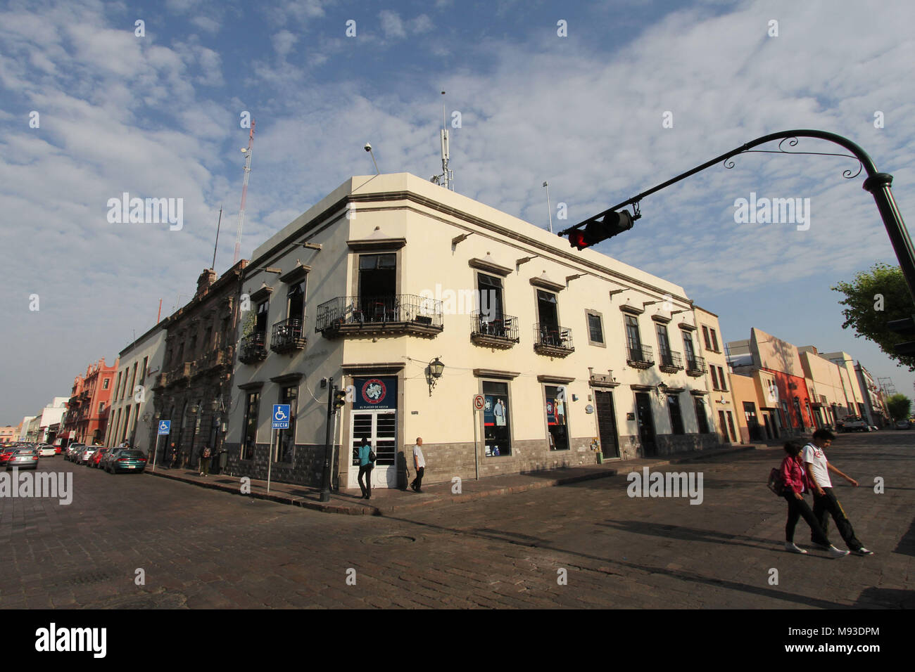 Calles queretaro hi-res stock photography and images - Alamy