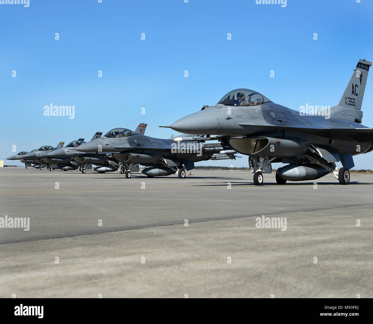 U.S. Air Force fighter pilots with the 177th Fighter Wing, New Jersey ...