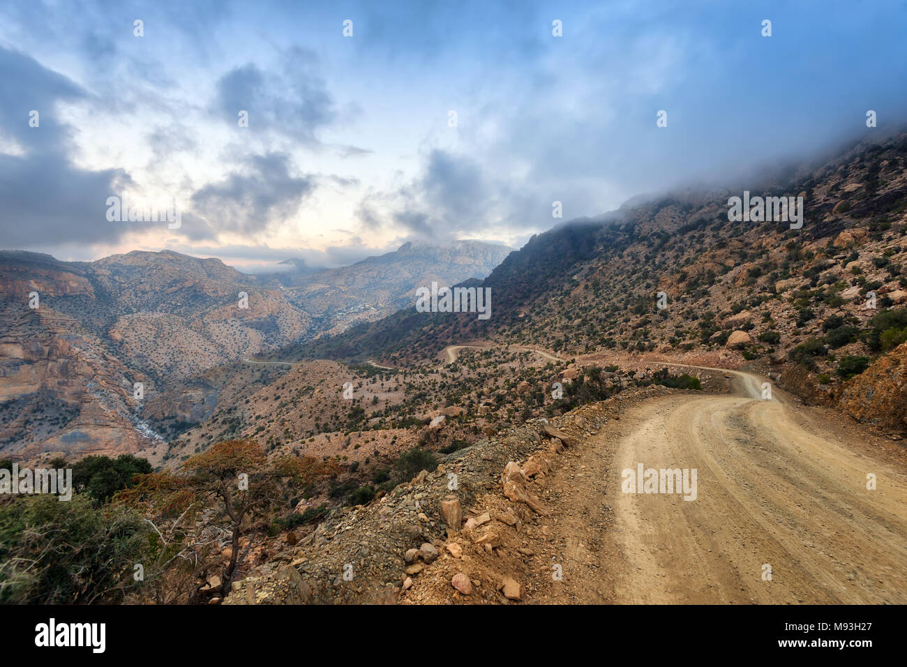 Al Hajar Mountains in Oman taken in 2015 Stock Photo - Alamy