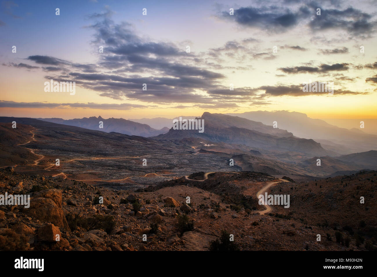 Al Hajar Mountains in Oman taken in 2015 Stock Photo - Alamy