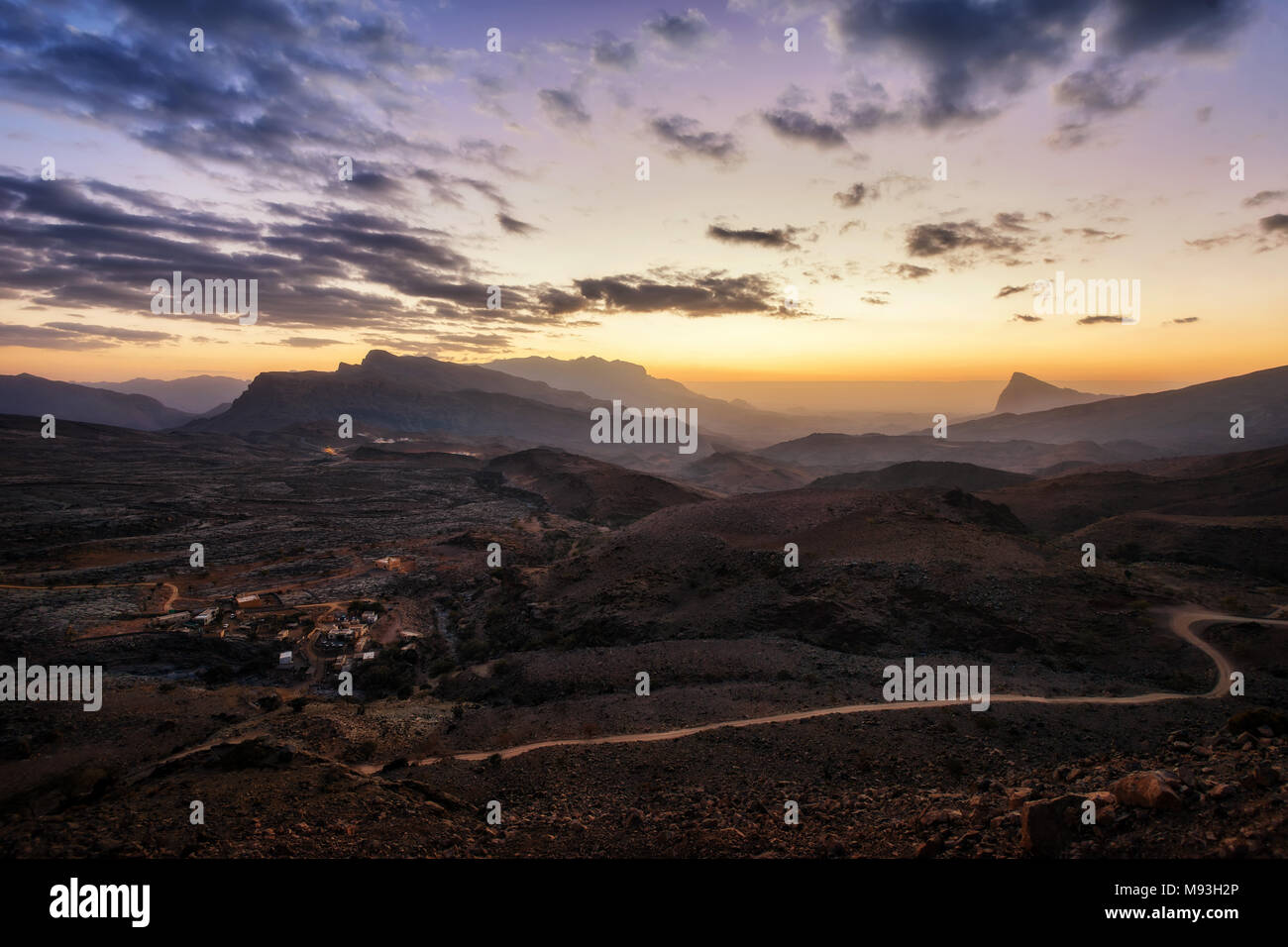 Al Hajar Mountains in Oman taken in 2015 Stock Photo - Alamy