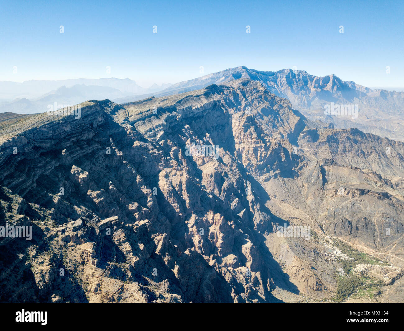 Al Hajar Mountains in Oman taken in 2015 Stock Photo - Alamy