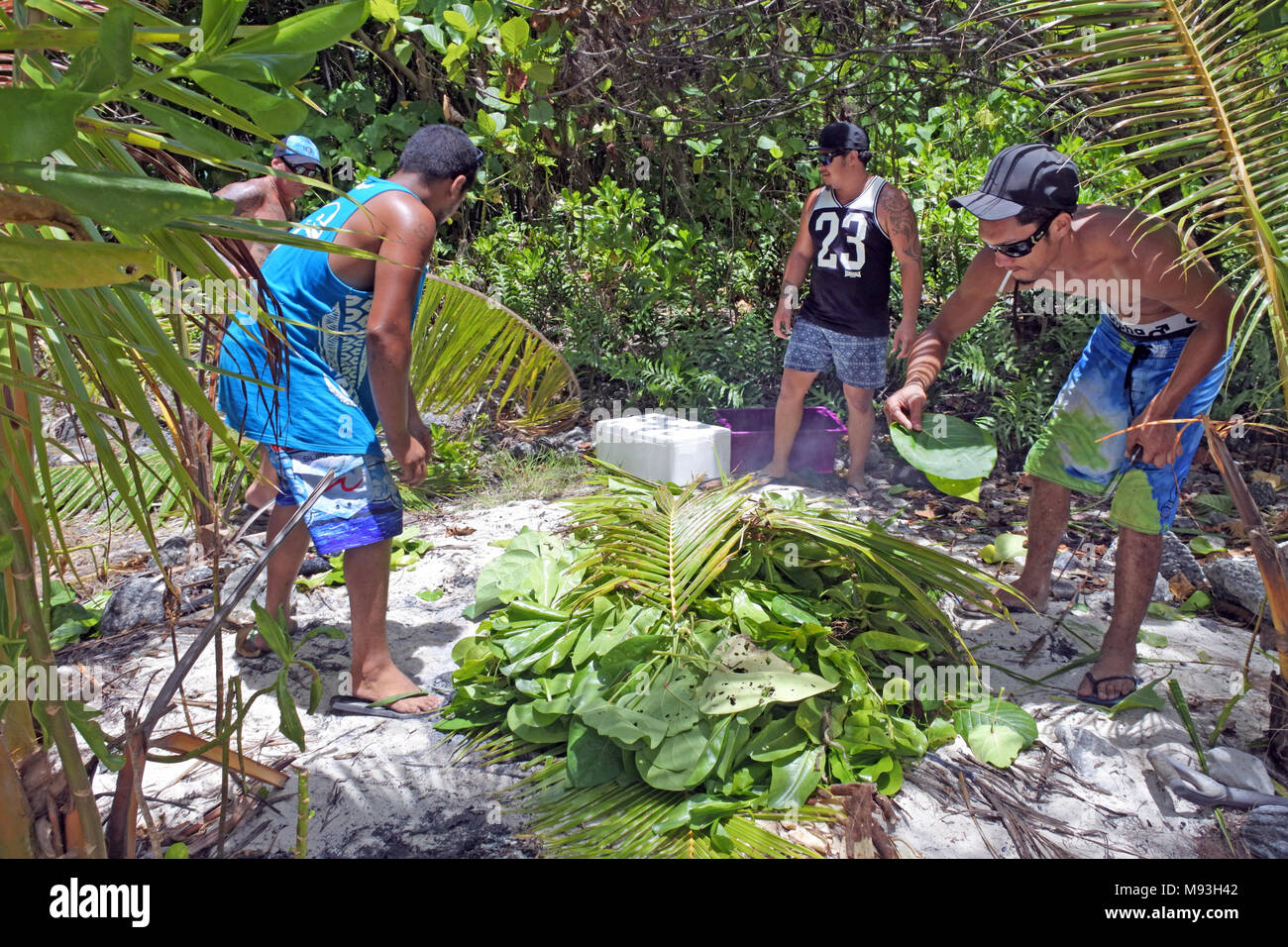 Cook Islanders High Resolution Stock Photography and Images - Alamy