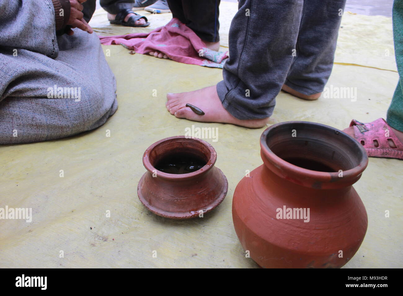 Traditional persian medicine hi-res stock photography and images - Alamy