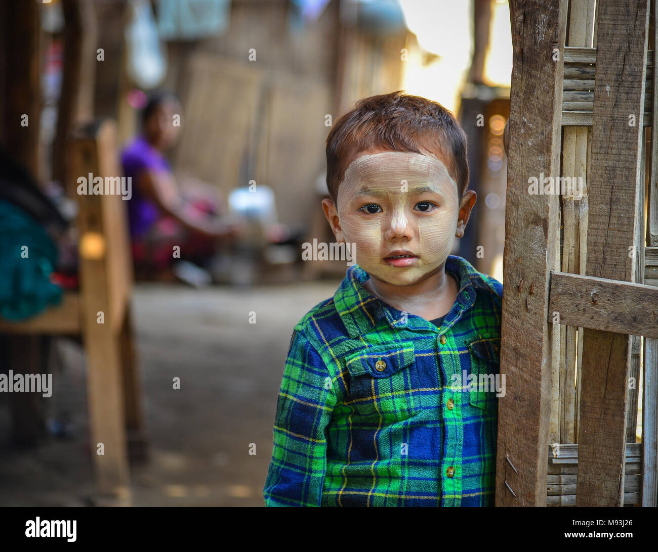 Poor boy portrait myanmar hi-res stock photography and images - Alamy