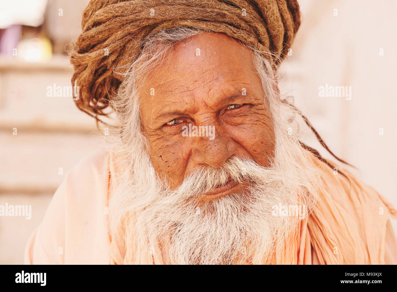 Sacred indian wise man hi-res stock photography and images - Alamy