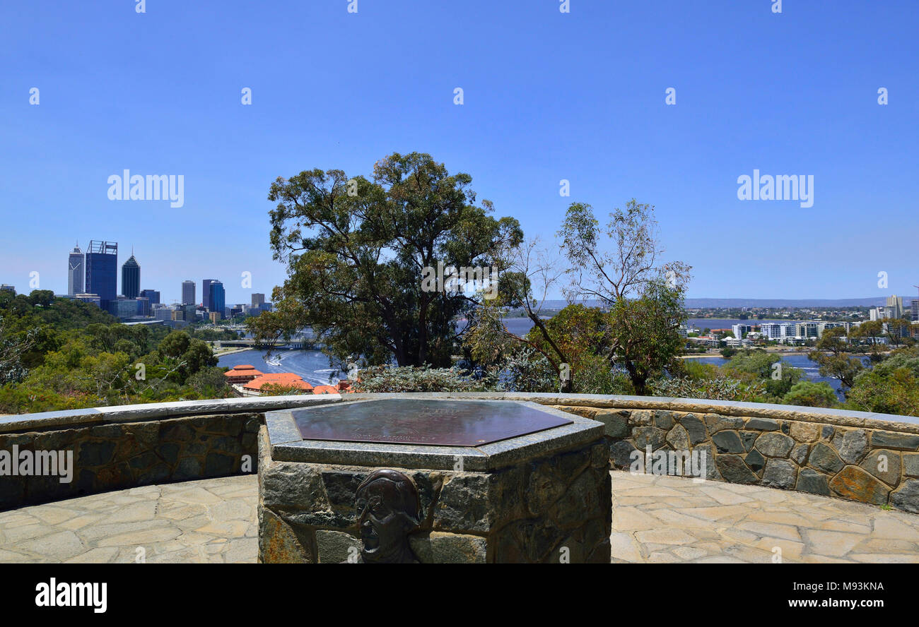Over looking the vibrant city of Perth and the Swan river from Kings ...