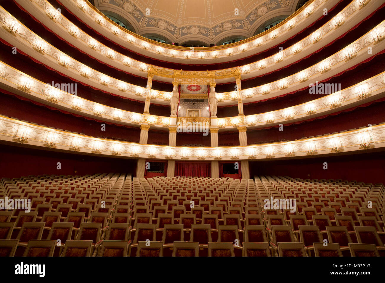 Bavarian state opera munich bavaria hi-res stock photography and images ...