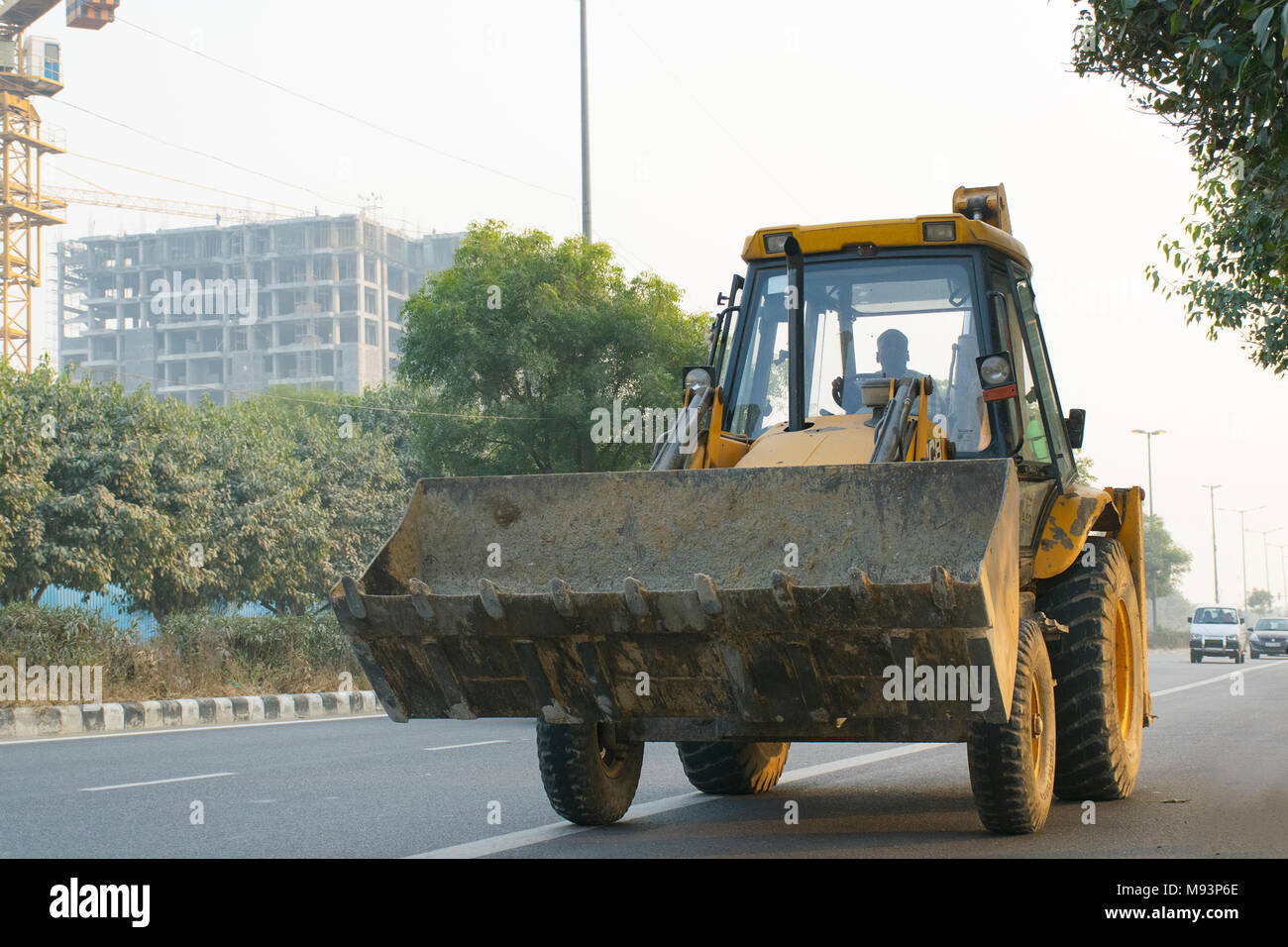 Crane earth mover hi-res stock photography and images - Alamy